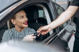 Leasing a Car: Who Handles Repairs and Maintenance? - Mobilites Magazine