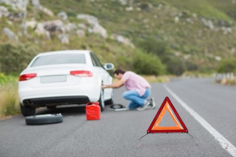 How Long Can a Car Sit on the Side of the Road Before It Gets Towed ...